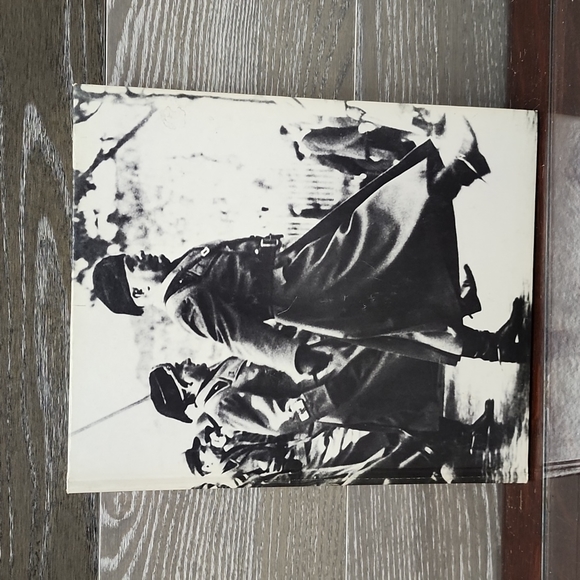 world war 2 | Accents | World War 2 Book Italy At War Black And White ...